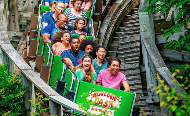 All About Lake Compounce Amusement Park - Kids in Connecticut